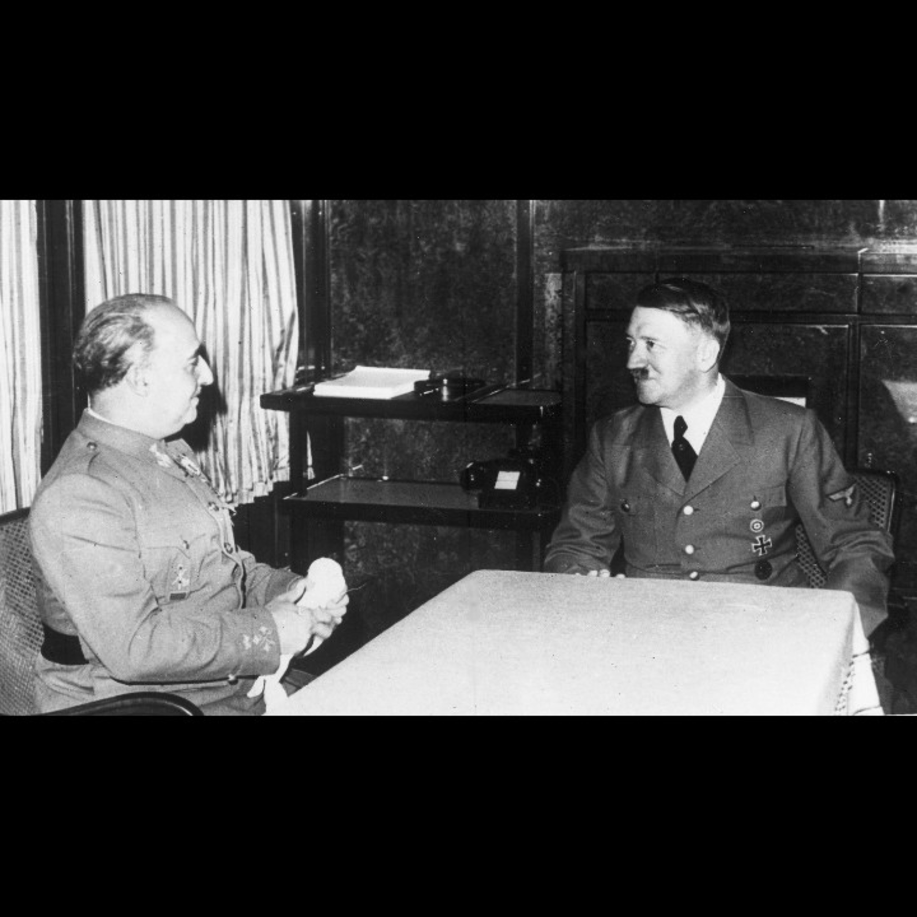Entrevista a Adolf Hitler – Entrevista a Adolf Hitler – Podcast – Podtail