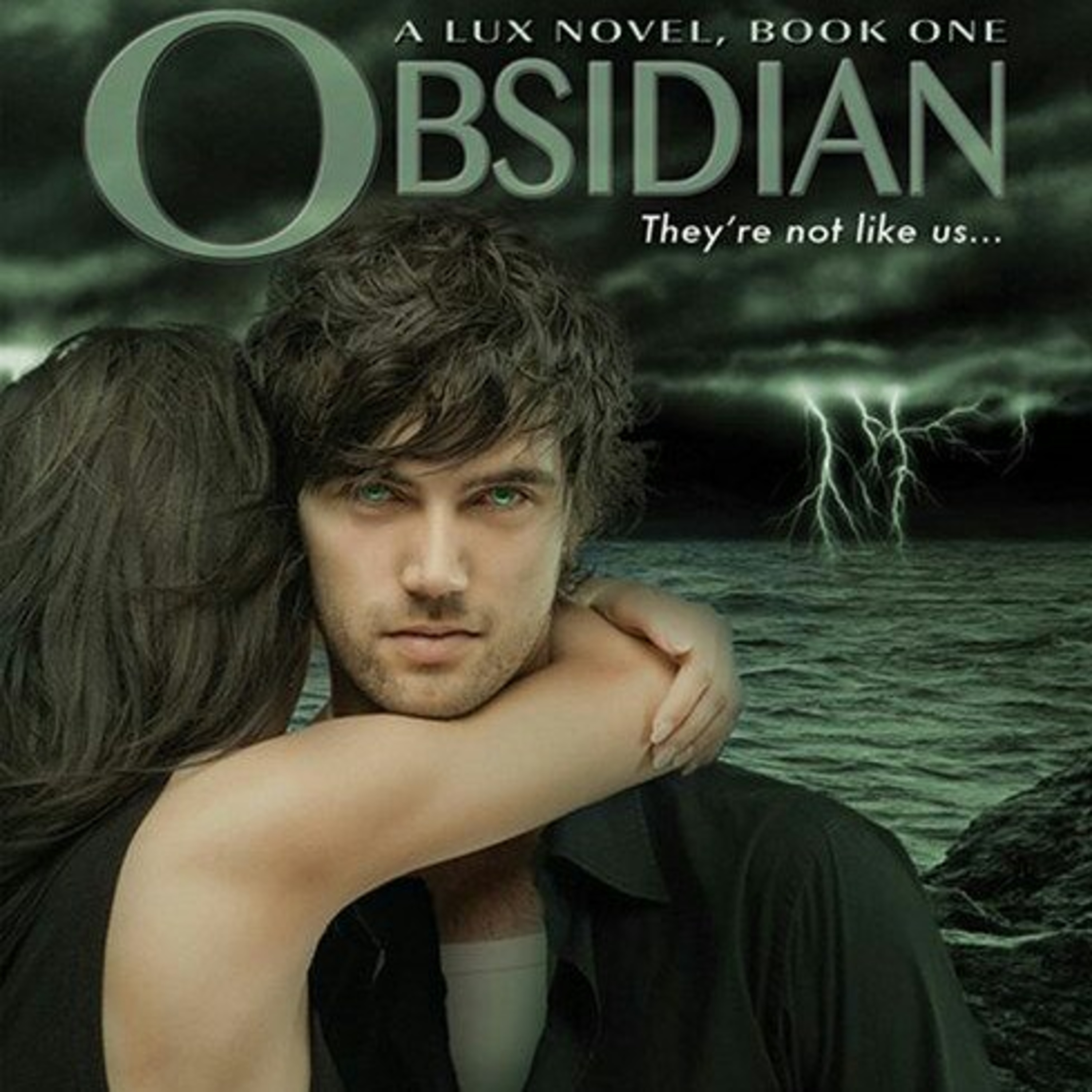 Obsidian, primer libro de la Saga Lux de la escritora Jennifer L ...