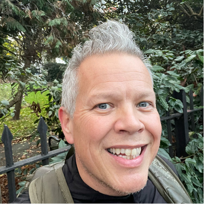 Rob Deering’s Running Tracks Radio Hour • A podcast on Spotify for ...