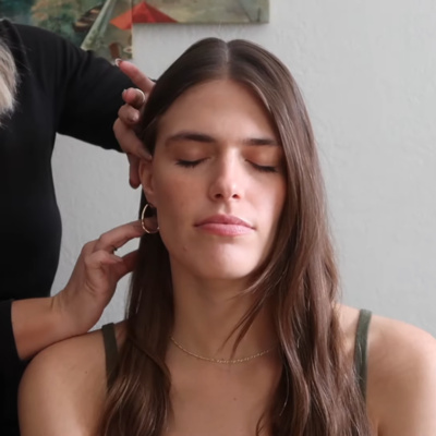 ASMR | Light Touch Massage on Katie | Back Scratching by Chels ASMR