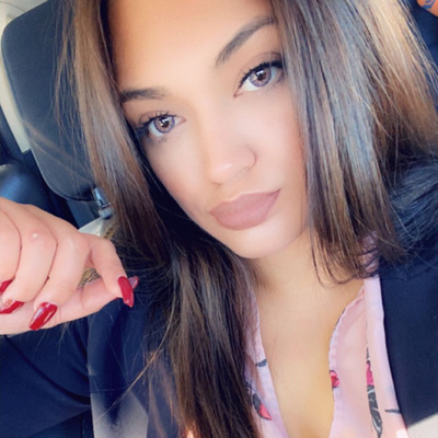 Let’s Have a Chat - w/Stacey Gee • A podcast on Spotify for Creators