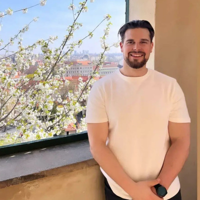 Taylor Carr • A podcast on Spotify for Podcasters