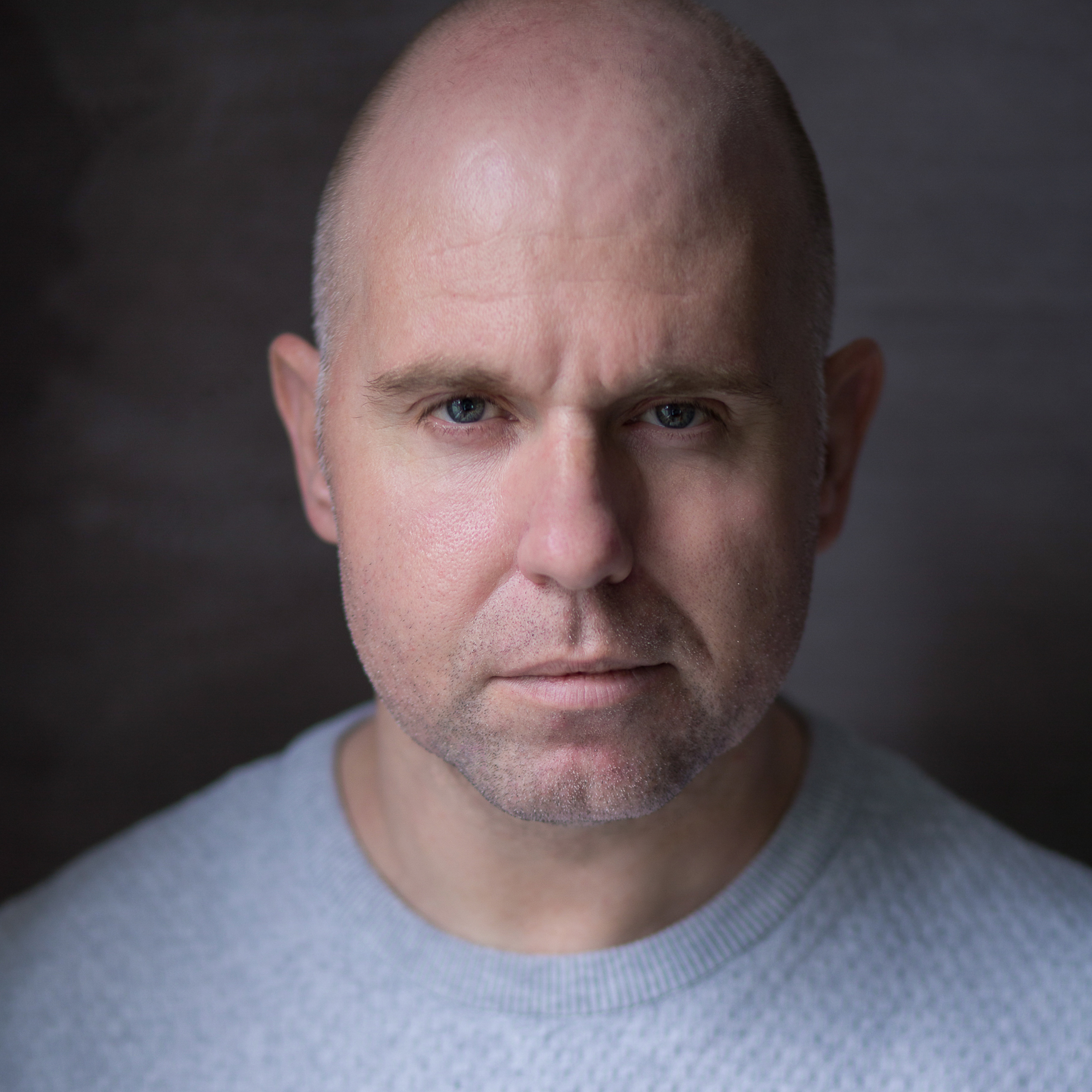 Tony Coughlan - from amateur to professional actor - Knuckles for ...