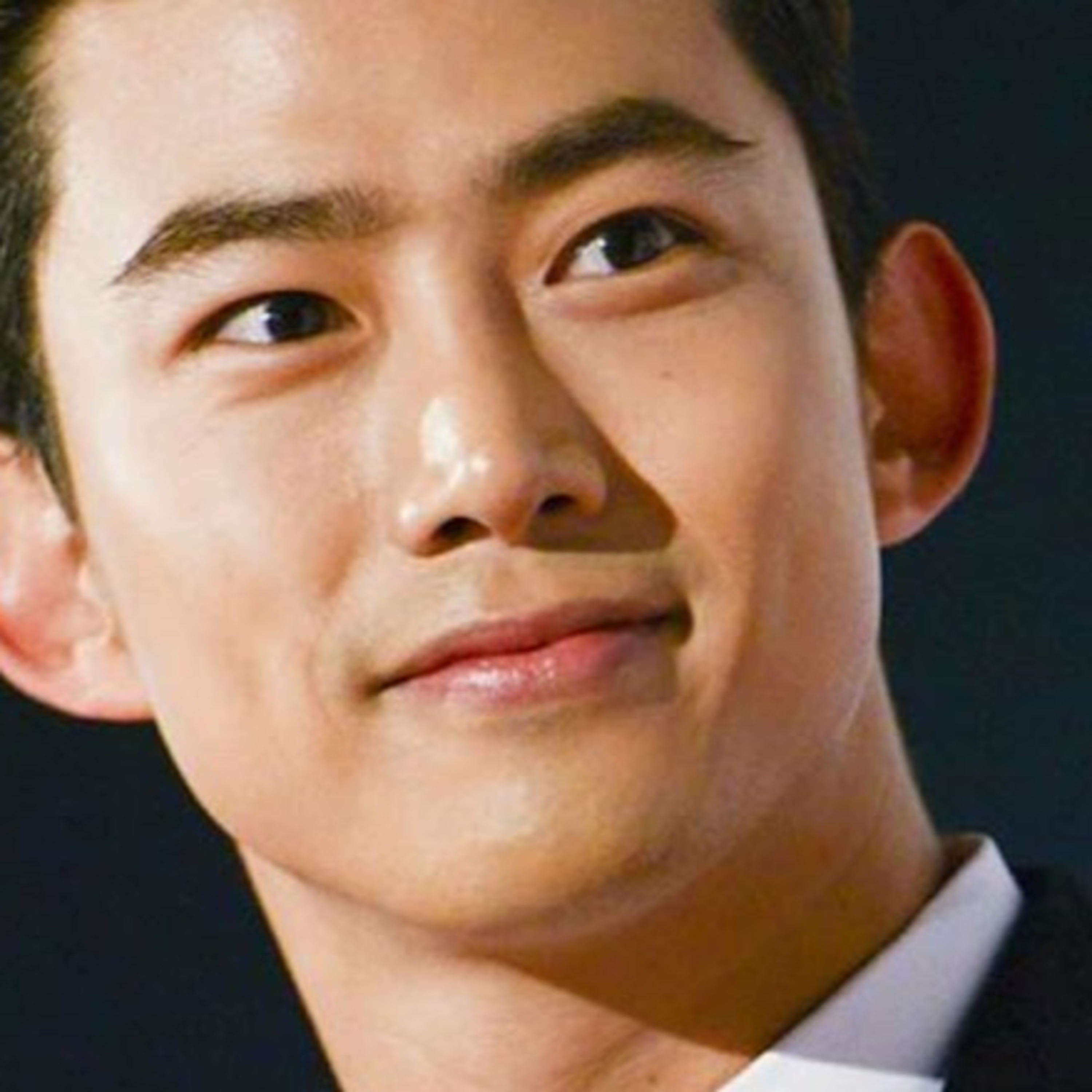 2PM members had already did their military services and 2PM Taecyeon ...