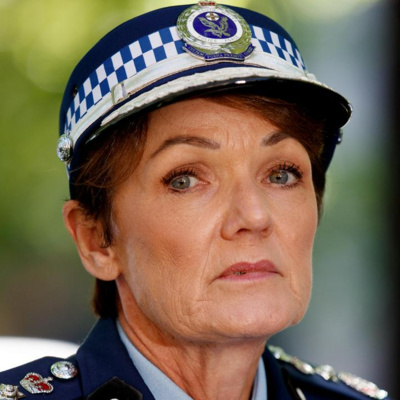 NSW Police: The Villian and The Hero. One Taser's an Old Lady the other ...