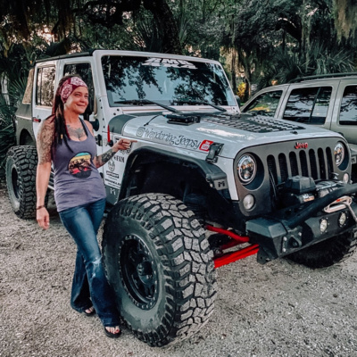 S5E16: Sarah McKellar of Wandering Jeepsy! by Lady Overlander Radio