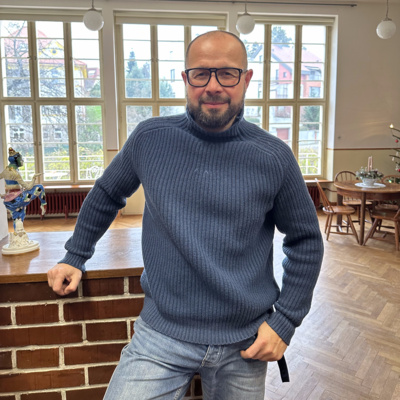 JAKUB ŠPAŇHEL: BENÁTKY JSOU SNEM MALÍŘE by MišMaš Art