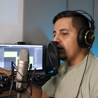 El secreto de las mente millonaria (reseña) by Cesar serrano podcast